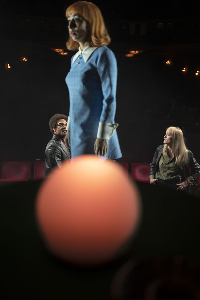 Die schmutzigen Hände - Schauspielhaus Zürich