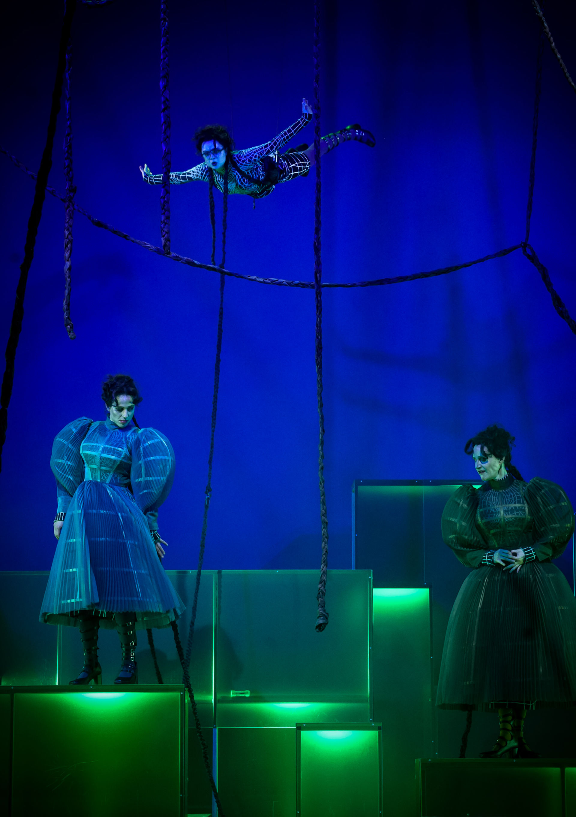 3 SCHWESTERN - Schauspielhaus Zürich